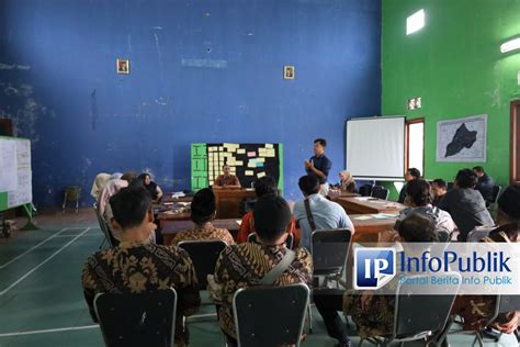 InfoPublik Bangun Sumur Resapan Hunian Bantu Jaga Debit Mata Air Tuk