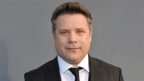 Sean Astin To Make Broadway Debut As Santa In Elf The Musical