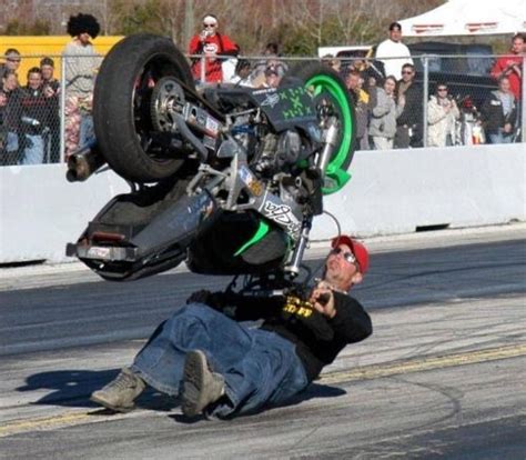 Amazing Pics 2 You Five Unbelievable Funny Accidents