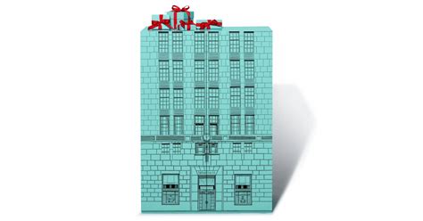 Tiffany And Cos Advent Calendar Is Literally Full Of Diamonds And Gold