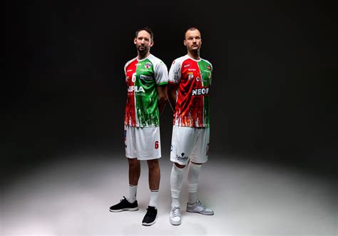 Gemeinsam mit HC Hard Austria Lustenau läuft mit Sondertrikot auf