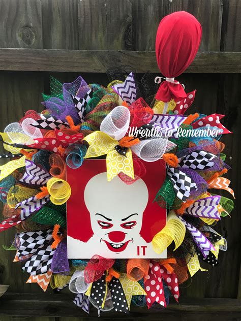 Pennywise Horror Movie Clown Halloweeen Wreath Scary Clowns