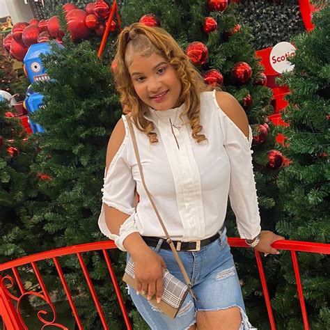 Mayelin Peña Marte Los Tres Ojos Santo Domingo República Dominicana