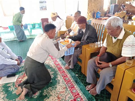 လွိုင်လင်မြို့တွင် ၁၃၈၅ ခုနှစ်၊ မြန်မာနှစ်ဆန်း ၁ ရက်နေ့ သက်ကြီးဘိုးဘ