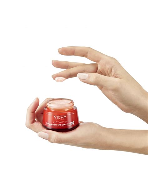Liftactiv Collagen Specialist Cremă De Noapte Ten Cu Riduri Riduri