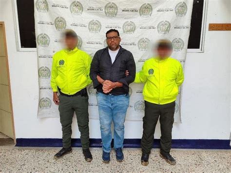 Hombre que asesinó a su madre queda en libertad para el juez no es un
