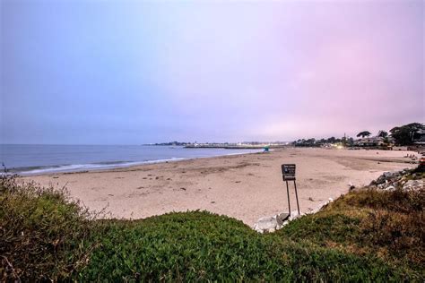 Twin Lakes Beachfront Santa Cruz Beach House For Rent