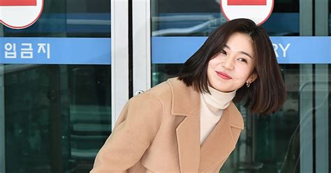 백진희 잘 다녀올게요~ [포토엔hd]