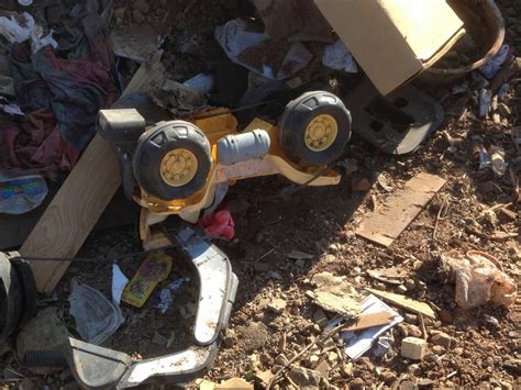 Безплатна снимка превозно средство почва отпадъци вторични суровини разстояние пътни