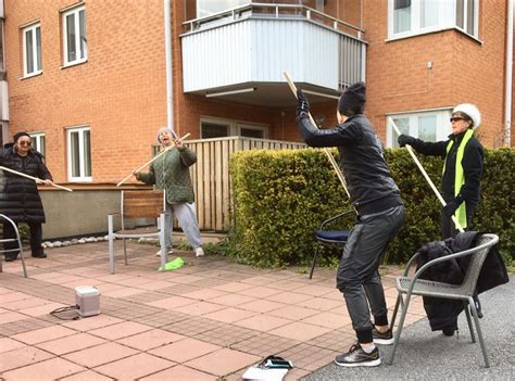 Upp Och Hoppa Min Lilla Loppa Lidingö Nyheter