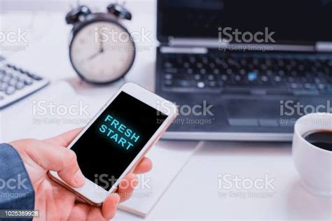 신선한 하루의 시작 성공적인 개념에 대 한 개인 변환입니다 사업 개발 및 개선입니다 긍정적인 차이입니다 Revolution에