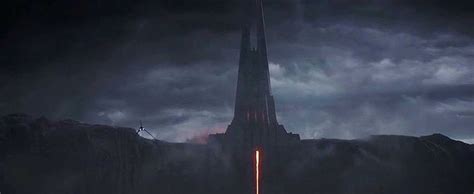 Star Wars Reveals The Sinister Secret Behind Darth Vaders Castle