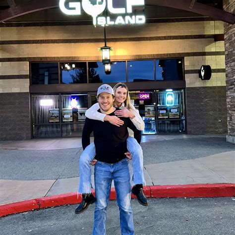 Taylor And Kaley Vold Owners Golf Island Indoor Golf Listen Notes