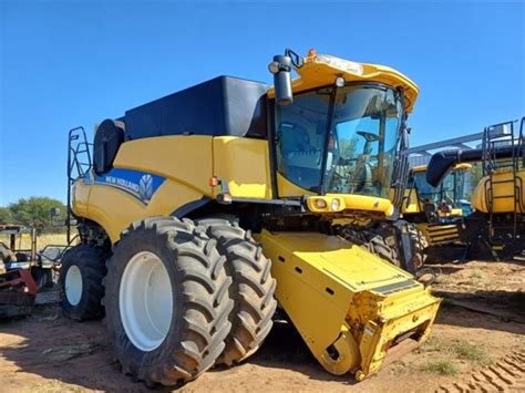 New Holland CR9080 Farmer Trade