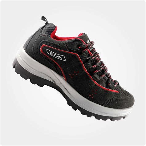 کفش ورزشی زنانه کفش ملی