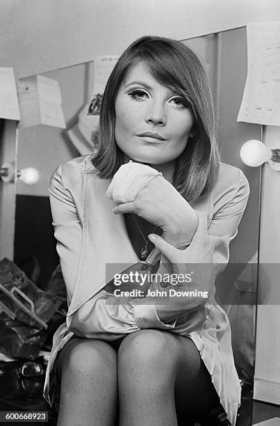 1230 Sandie Shaw Photos And High Res Pictures Getty Images