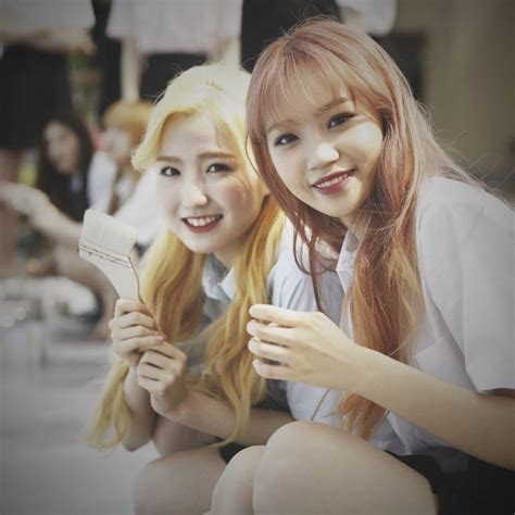 Pin By Chuu298 On Izone Iz One Iz One Chaewon Color Iz