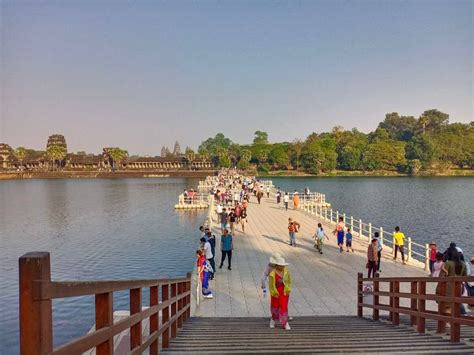 ត្រីមាស១ ក្នុងឆ្នាំ ២០២៣នេះ កម្ពុជាទទួលបានភ្ញៀវទេសចរអន្តរជាតិជាង ១ ២លាននាក់ កើនឡើង៧០០ភាគរយ