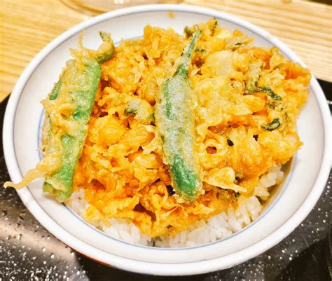 食べ歩きマン On Twitter 今日の俺の頭はハゲ天笑「天丼らぁ麺ハゲ天 銀座店」で「かき揚げ天丼」今日、初めての食事だ。この