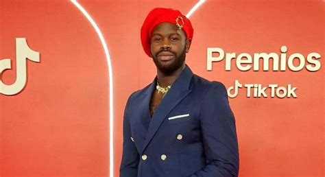 Quién es Lamine Thior humorista y activista antirracista invitado al