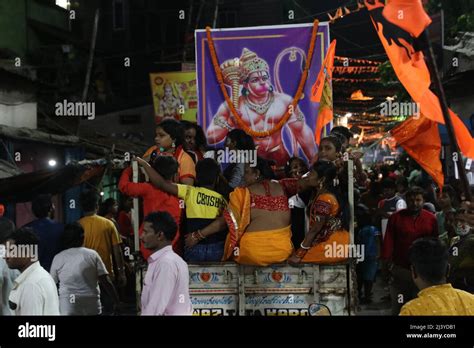 Kolkata India 10th Apr 2022 Indian Devotees Take Part In A