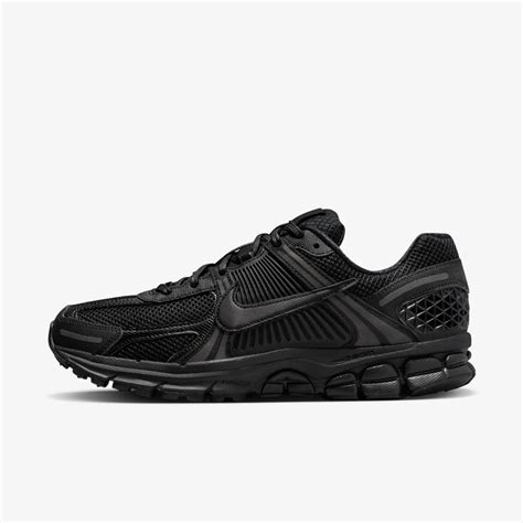 Кроссовки Nike Zoom Vomero 5 TRIPLE BLACK для мужчин - купить в ALL STARS