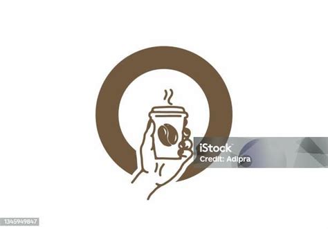 라인 아트 커피 컵 디자인과 O 초기 문자의 갈색 색상 0명에 대한 스톡 벡터 아트 및 기타 이미지 0명 갈색 개념