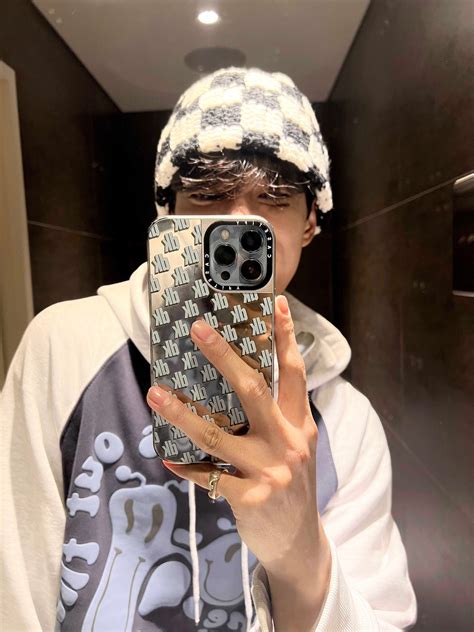 세븐틴seventeen On Twitter 17s 도겸 🖤🤍 Nowsvt