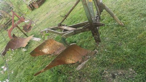 Dvobrazni Plug 10 Cola