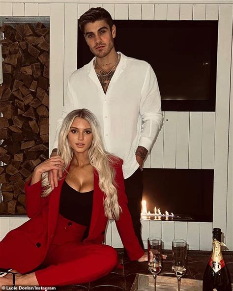 Love Islands Lucie Donlan Sends Temperatures Soaring As She Shows Off