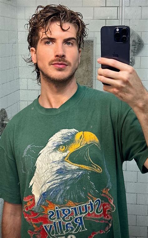 Pin By Sarah Leavy On Joey And Daniel Joey Graceffa Escape The Night Haircuts For Men