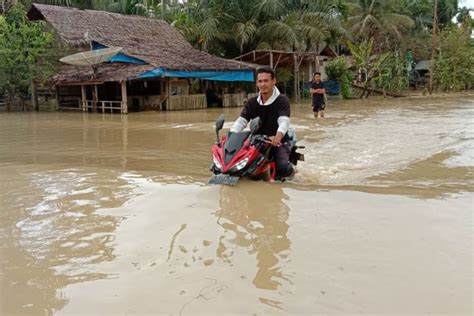 BPBD 156 Rumah Masih Terendam Banjir Di Aceh Timur ANTARA News