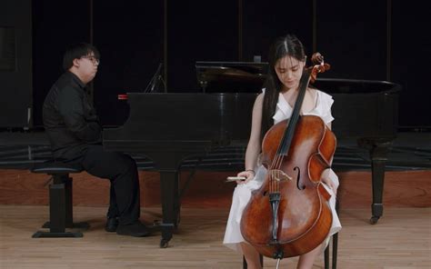 D Haydn Cello Co