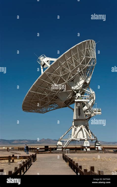 Radio Telescope Very Large Array National Radio Astronomy Observatory