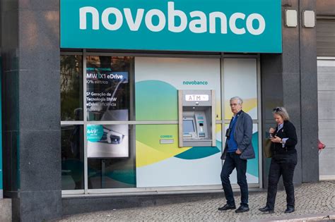 Caixabank Y Bpce Preparan Ofertas Por Novo Banco Que Sopesa También Su