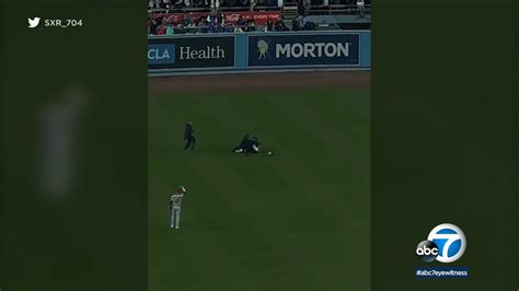 Dodger Fan Kicked Out At Zac Ayers Blog