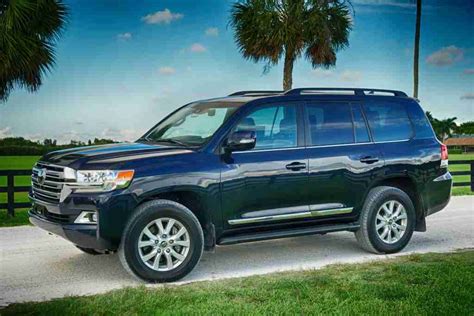 Toyota Land Cruiser WD SUV Mark Elias