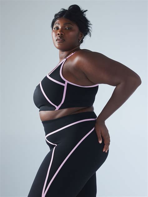 X Mesh Medium Impact Sports Bra In Black Savage X Fenty Germany