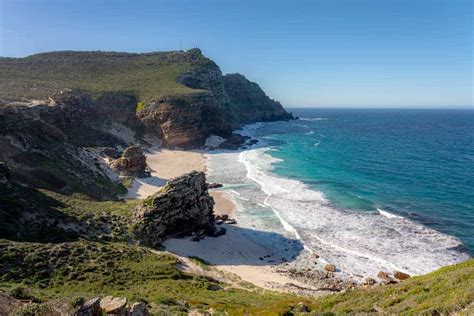 14 Epic Ideas For Day Trips From Cape Town [2026 Guide]