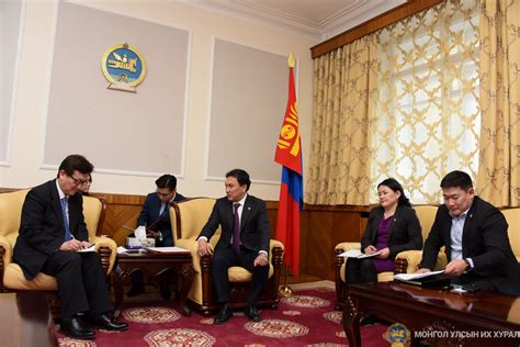 Монгол БНСУ ын парламентын бүлгийн дарга Б Батзориг БНСУ ын Элчин сайд У Суныг хүлээн авч уулзлаа