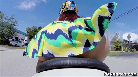 Sophia Steele Gets Horny On A Motorcycle Porn Pictures Xxx Photos Sex Images 2943901 Pictoa