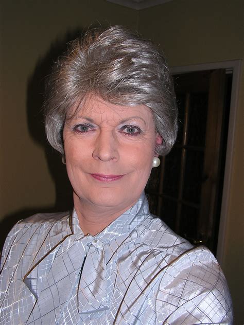 Close Up Joan Warwick Flickr