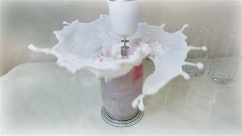 Класичний молочний коктейль просто швидко смачно Youtube