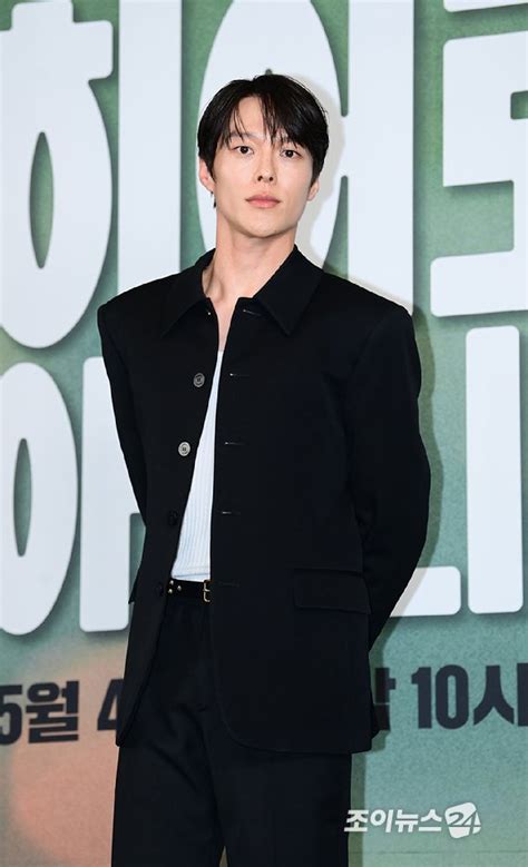 [포토]히어로는 아닙니다만 장기용 전역 후 첫 작품 네이트 연예