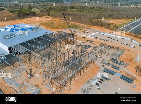 In Construction Of Industrial Buildings Crawler Cranes Are Used To