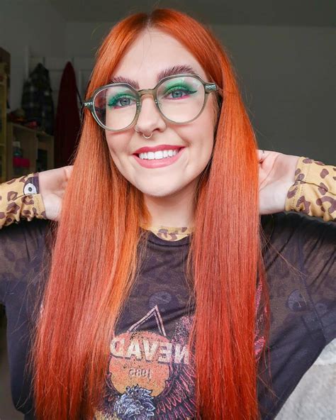 30 Geek Chic Fashion Style Outfit Ideas For Women Her Style Code
