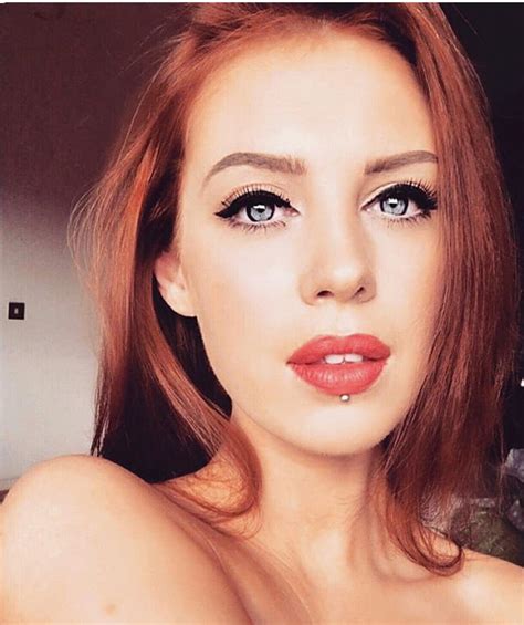 Amateur Uk Girl Katie E Cock Tease And Social Media Wankbait Porn