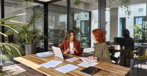 Lms Or Cms The Right System For Your Training Strategy