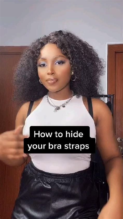How To Hide Bra Straps Style Hacks Styletips Fashiontips Lifehack Tutorials Bra Brahack