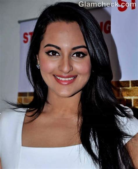 Diy Sonakshi Sinhas Daily Hair And Makeup Look — Indian Fashion